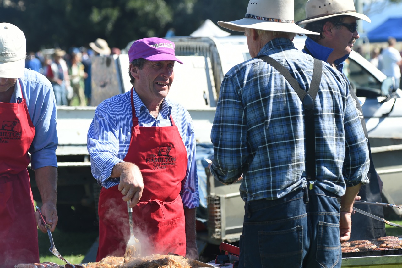 Show Society BBQ & Bar